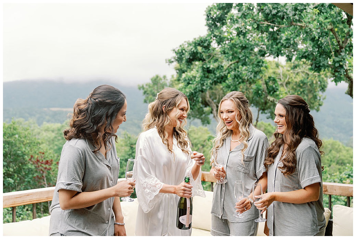 Dreamy Outdoor Wedding | Erin + John - amandaweiphoto.com